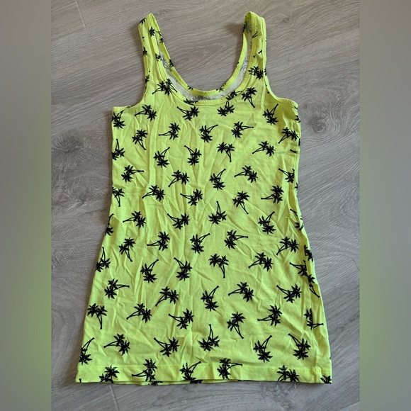 No Boundaries | Tops | Palm Tree Tank | Poshmark